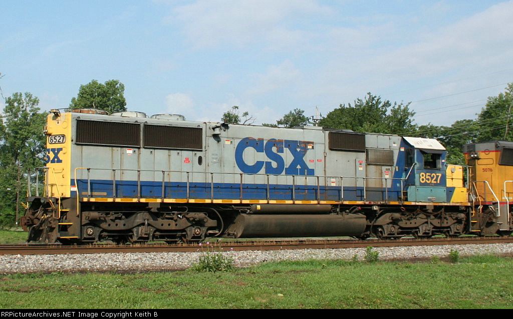 CSX 8527